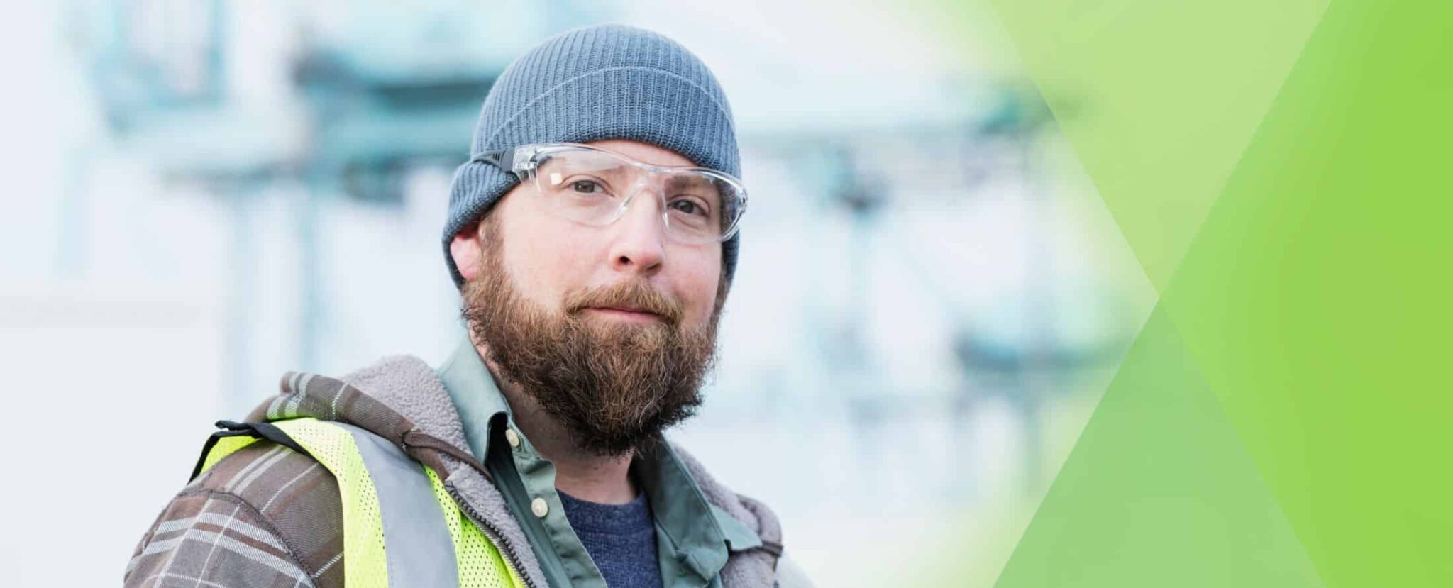 25 Shocking Stats About Frontline Disconnect - Beekeeper