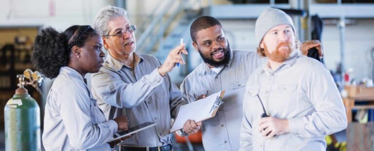 How to Develop An Effective Manufacturing Training Program